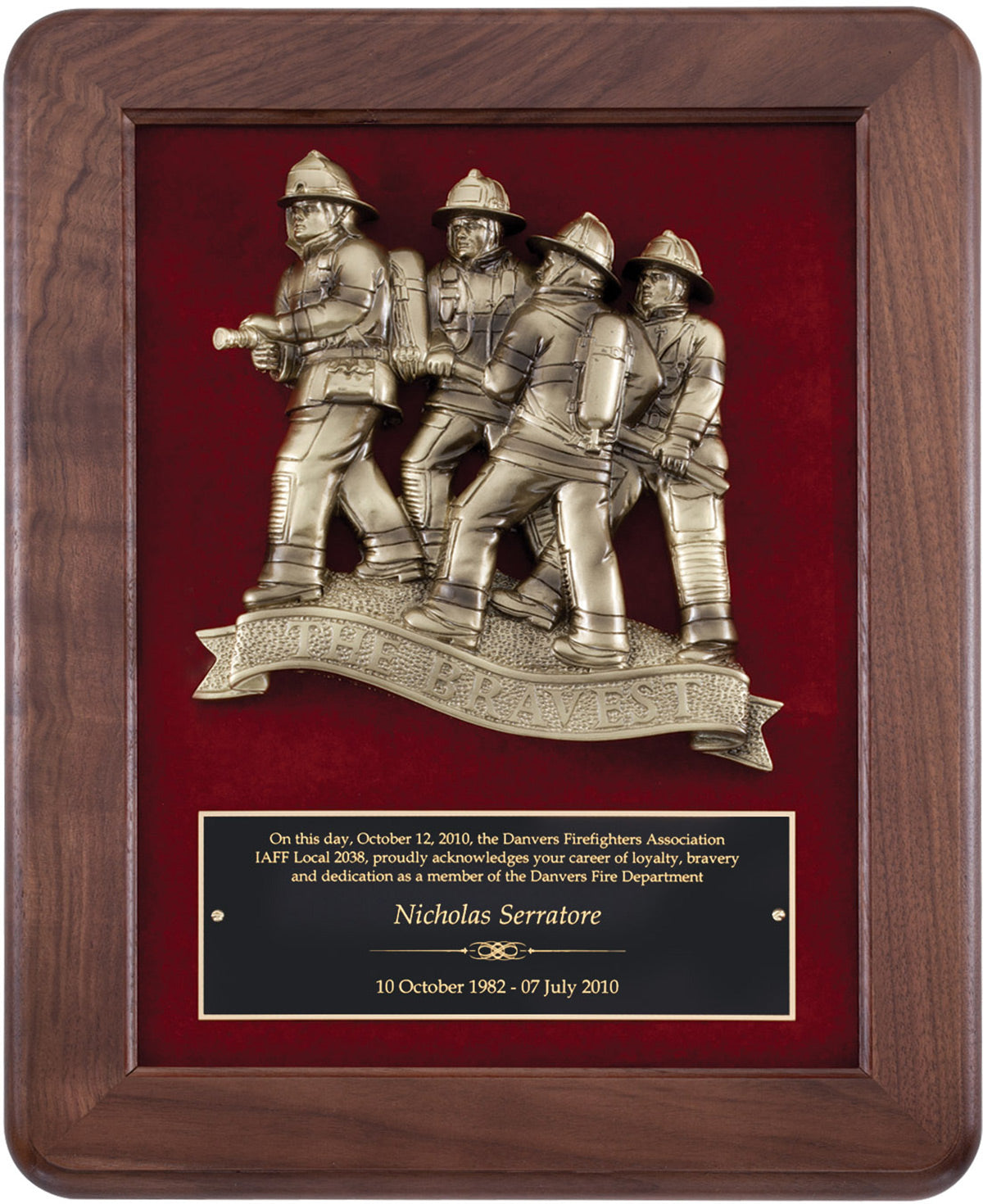 Tribute Plaque with 4 Firemen & Hose Casting [PMFF118] – Trophy Depot